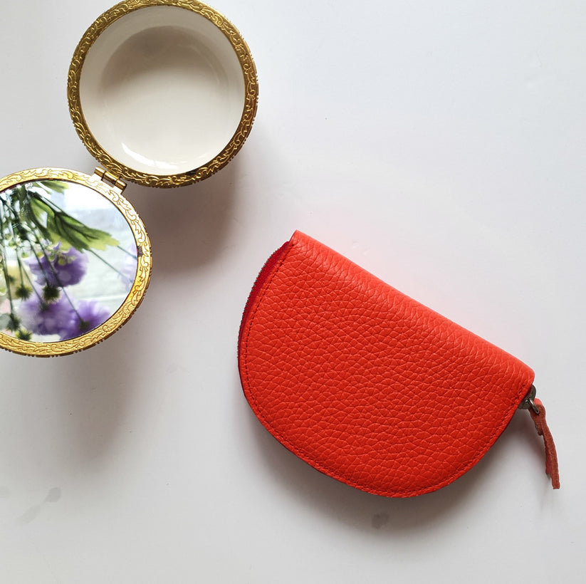 Half Moon Wallet – CHARLOTTE LOUIS